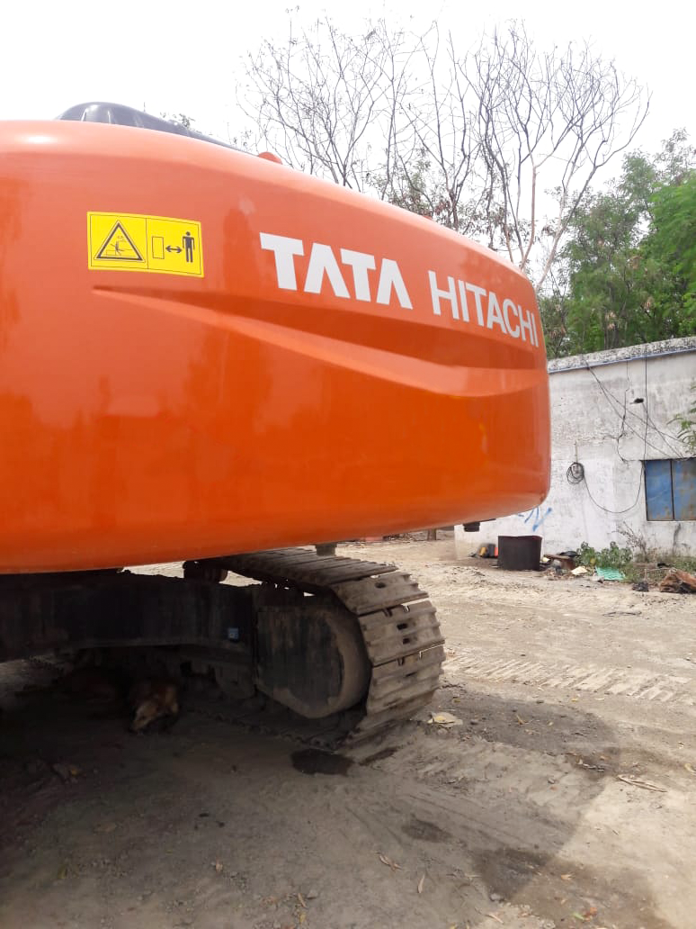 TATA HITACHI ZAXIS 370 | YantraLive