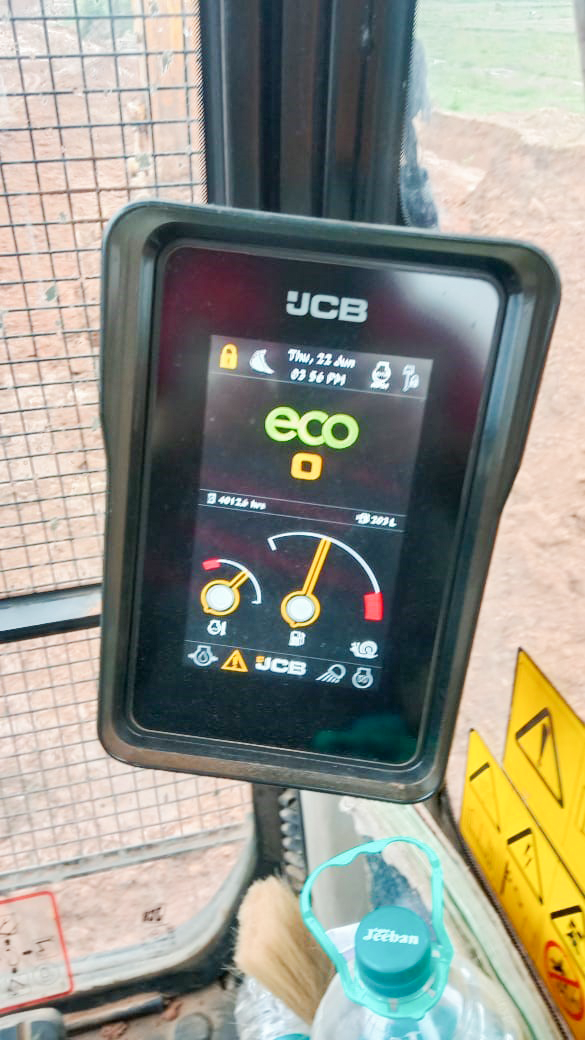 JCB JS215 | YantraLive