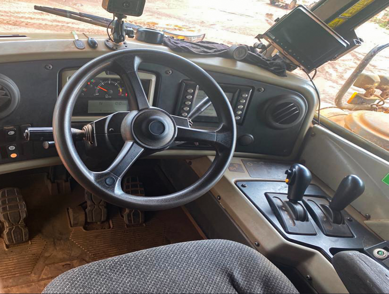 CATERPILLAR 770G | YantraLive