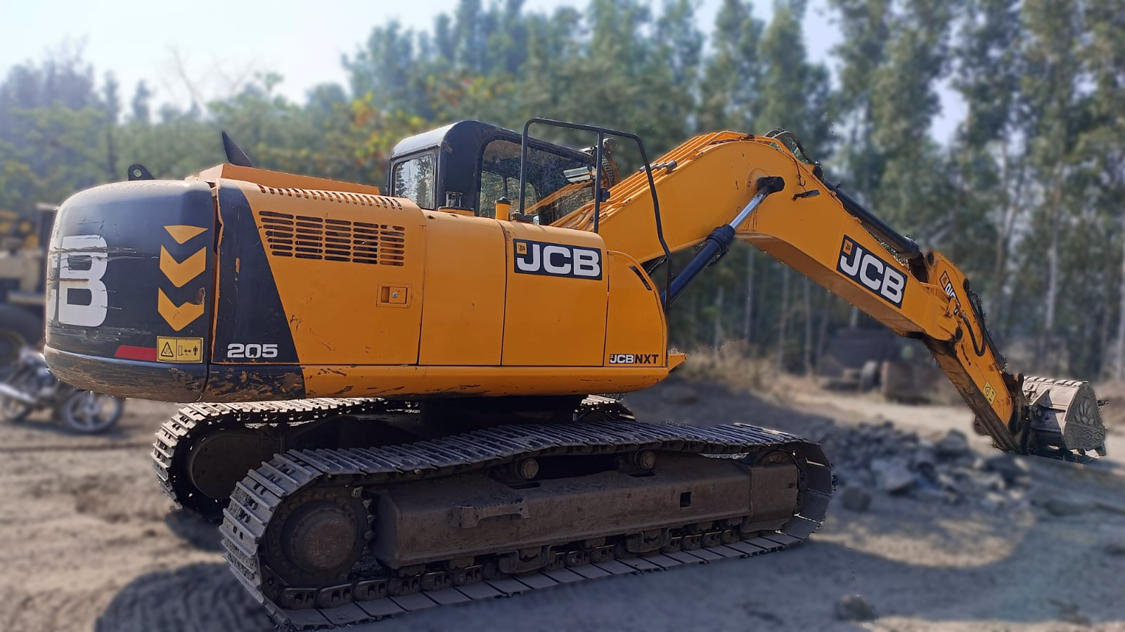 JCB JS205 | YantraLive