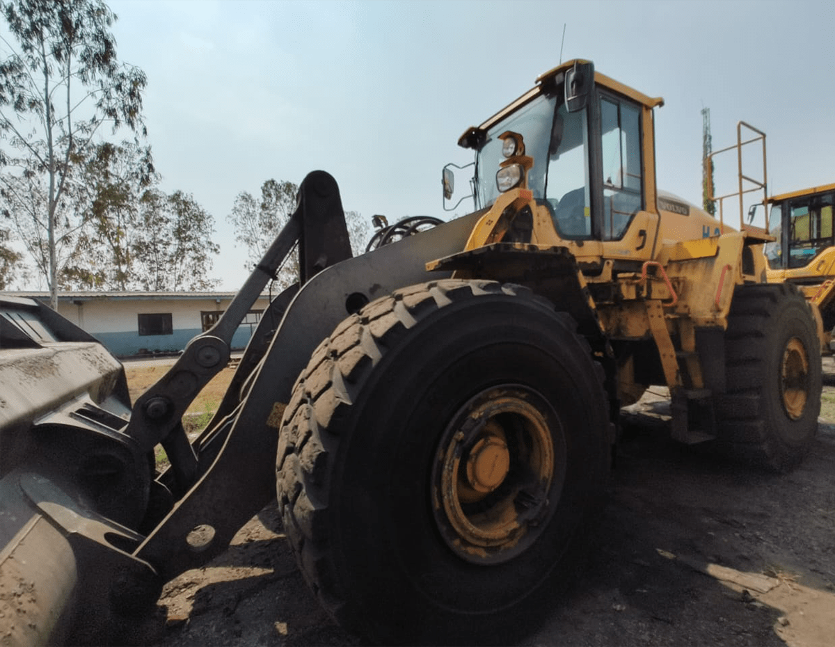 VOLVO L220H | YantraLive