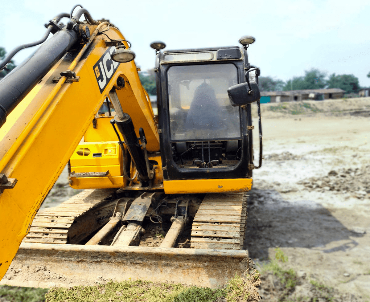 JCB JS81 | YantraLive